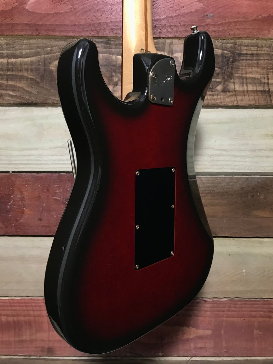 Fender STR-75R Pro-Feel Stratocaster Raspberry Sunburst MIJ 1988 – MotoMusic