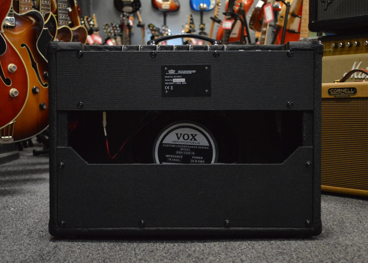 Vox AC15CC1 Custom Classic 15-Watt 1x12" Combo – MotoMusic