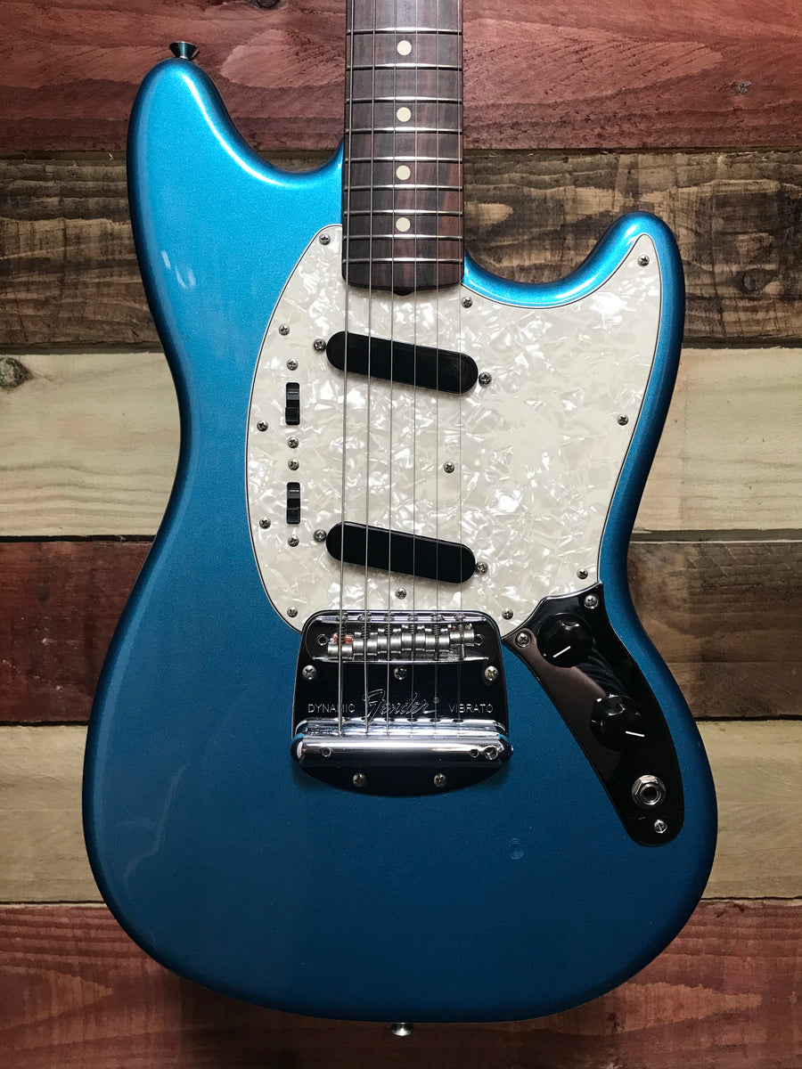 Fender Vintera '60s Mustang with Pau Ferro Fretboard Lake Placid Blue ...