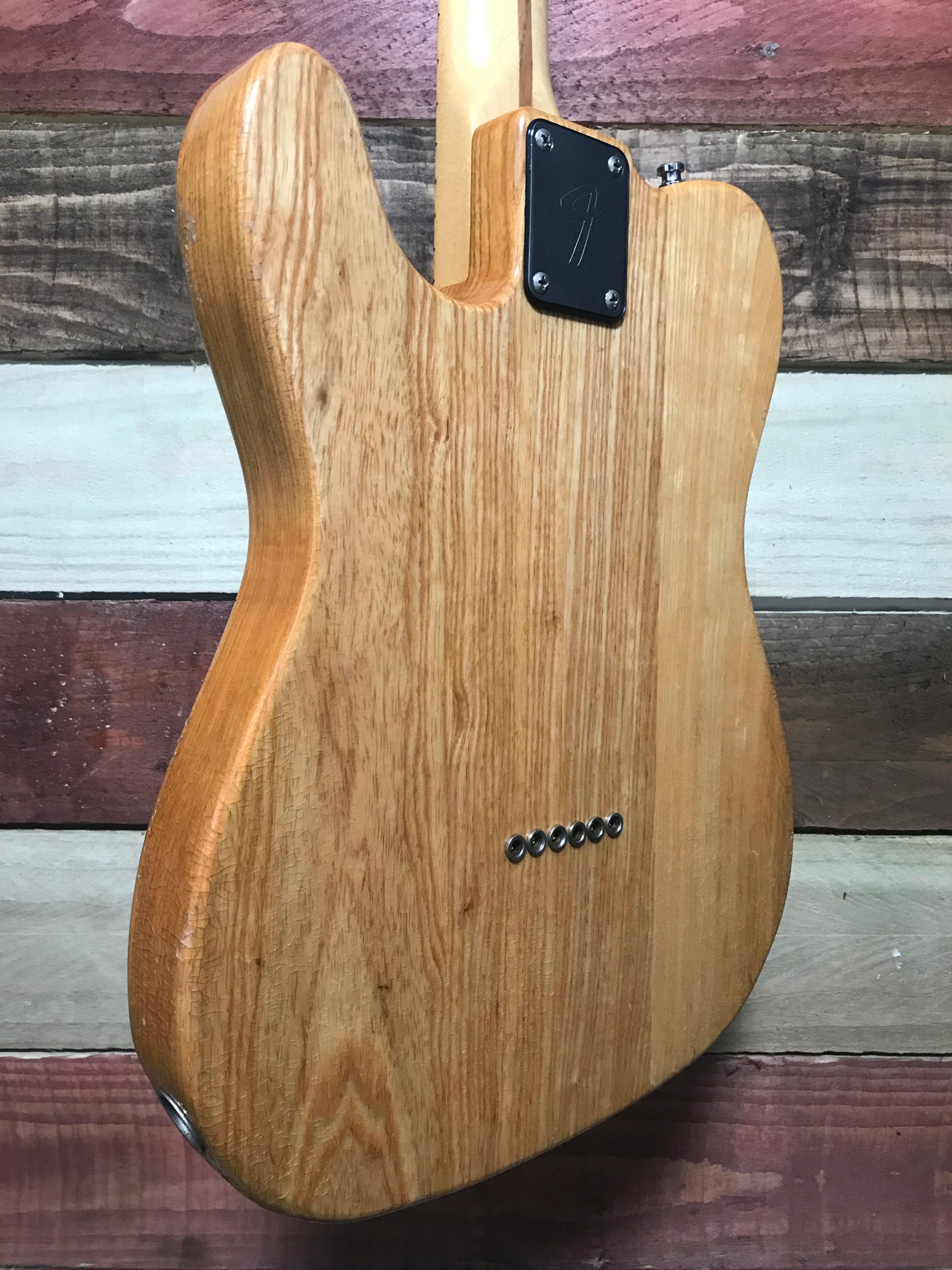 Fender Telecaster with Maple Fretboard Natural 1978 – MotoMusic