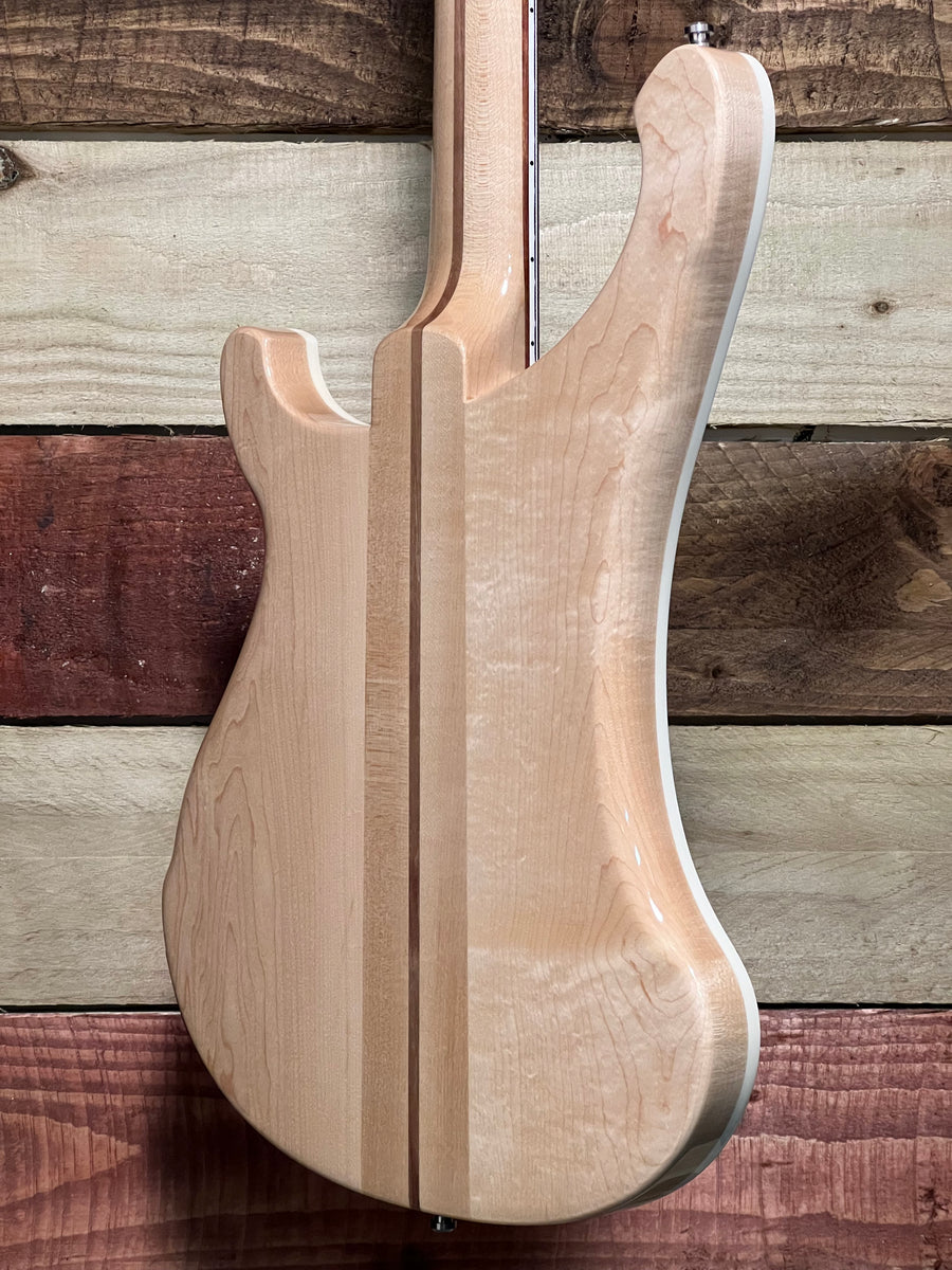 Rickenbacker 4003 Mapleglo 2025 – MotoMusic