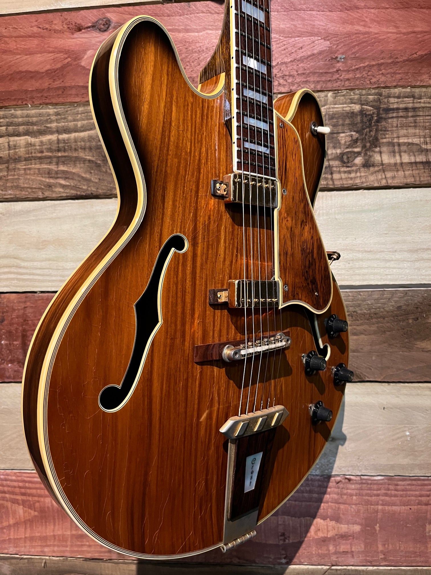 Gibson Crest "Gold" Thinline Brazilian Rosewood 1969 – MotoMusic