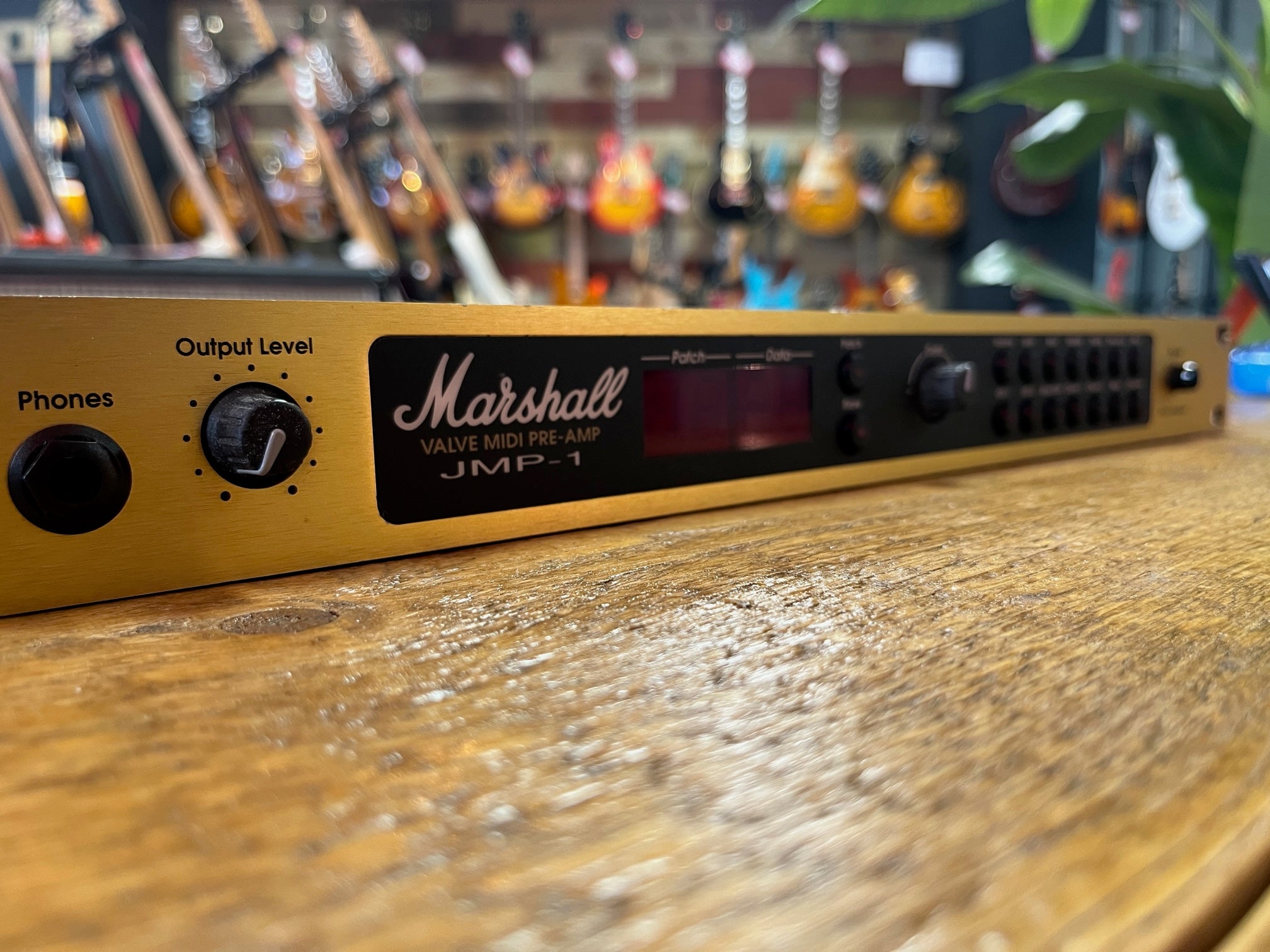 Marshall JMP-1 Valve MIDI Rackmount Guitar Pre-amp 1999 – MotoMusic