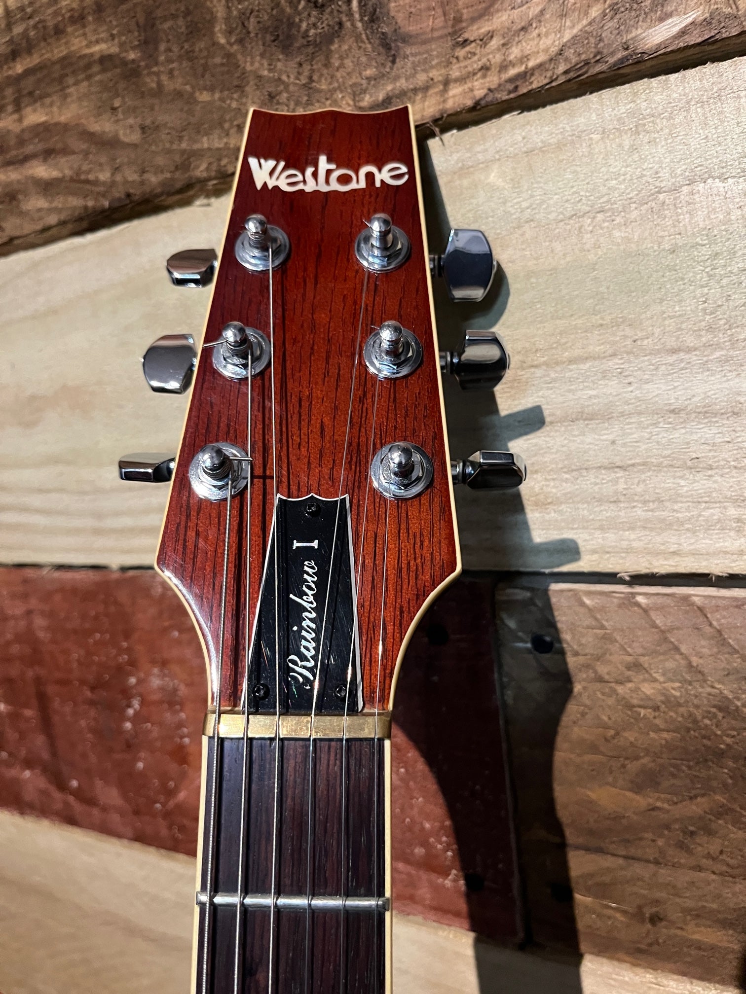 Westone Rainbow 1 Translucent Brown 1982 MIJ with original case – MotoMusic