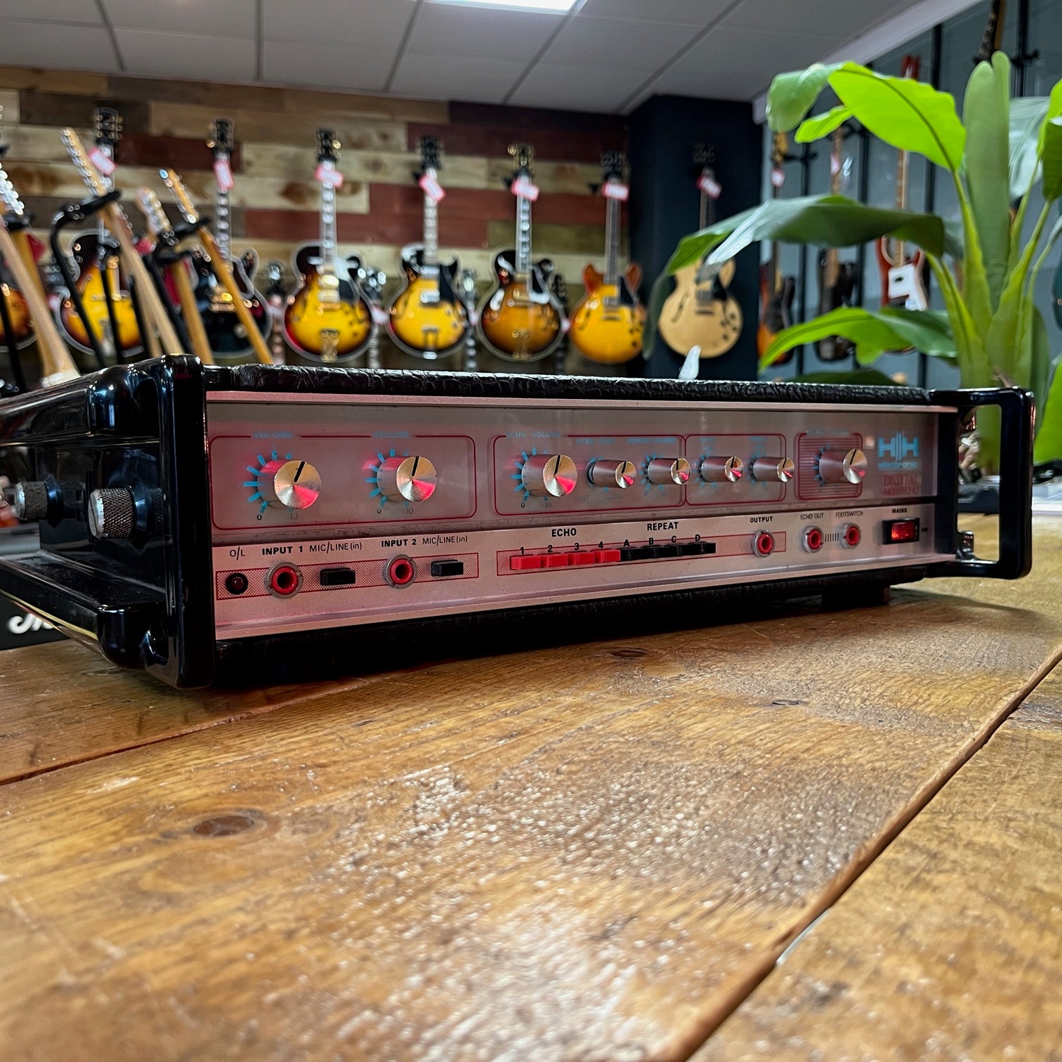 HH Digital Multi Echo 1980's – MotoMusic