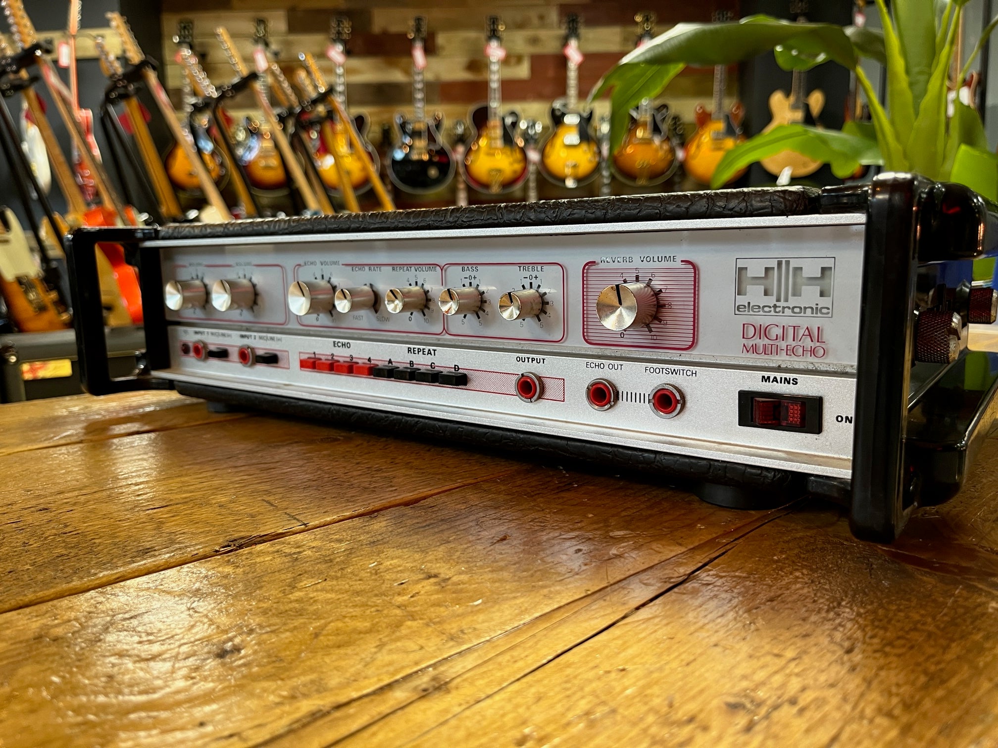 HH Digital Multi Echo 1980's – MotoMusic