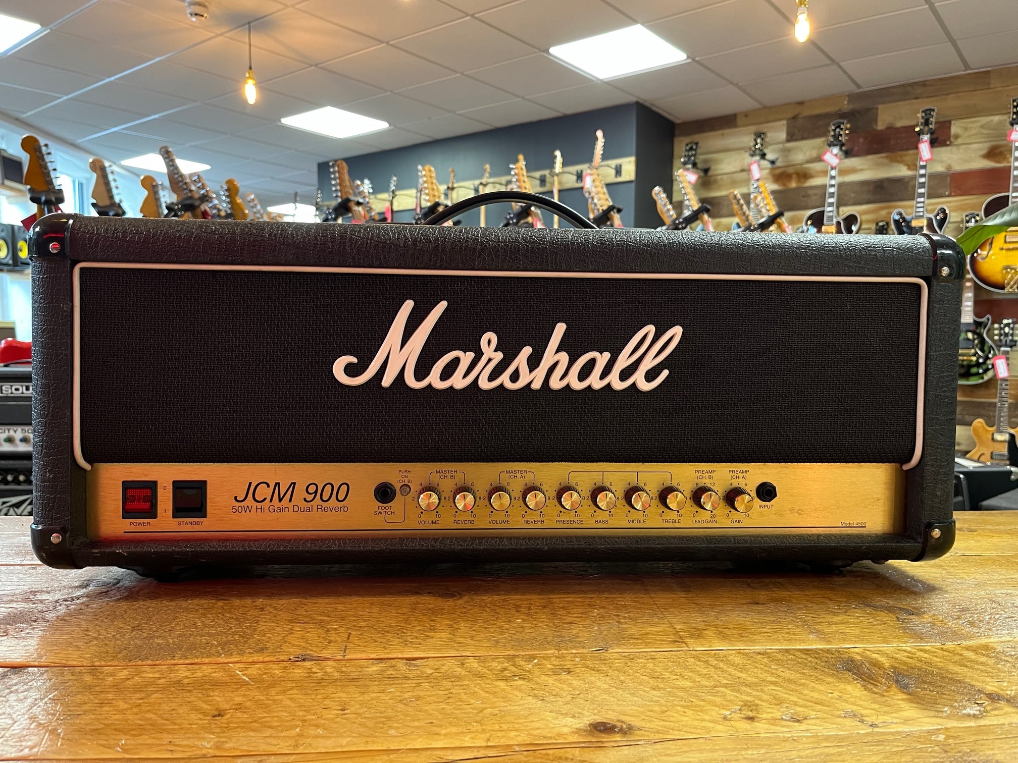 Marshall JCM 900 Model 4500 50-Watt Hi Gain Dual Reverb 1997 – MotoMusic