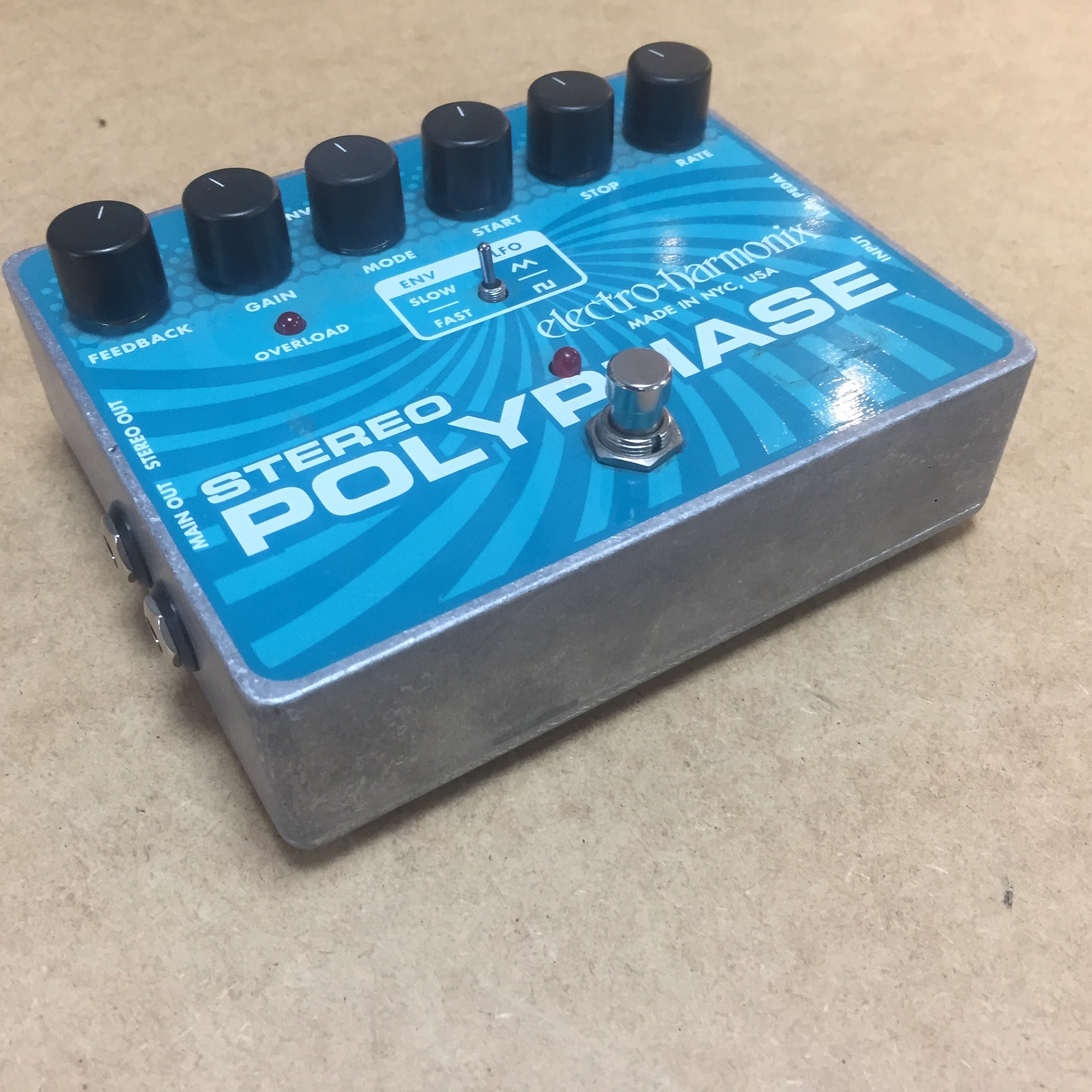 Electro-Harmonix Stereo Polyphase Optical Phase Shifter Pedal – MotoMusic