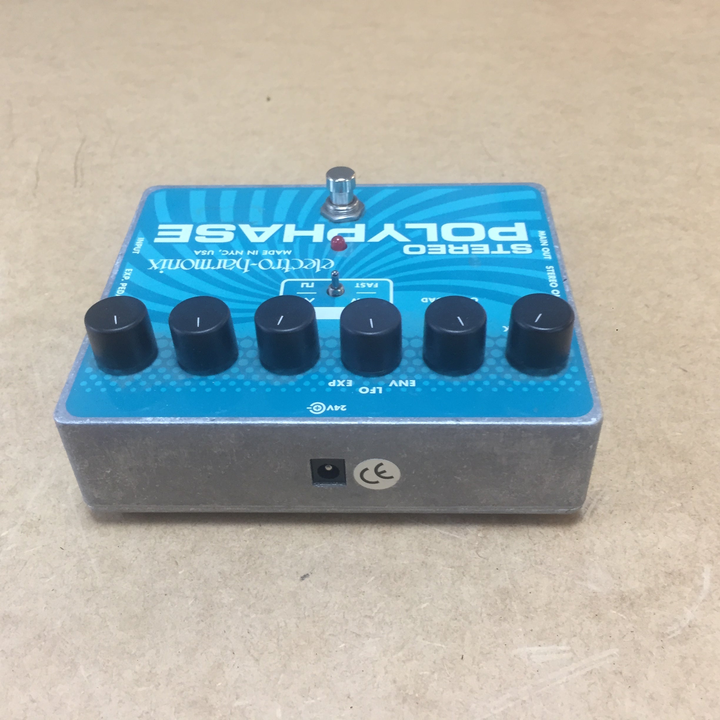 Electro-Harmonix Stereo Polyphase Optical Phase Shifter Pedal – MotoMusic