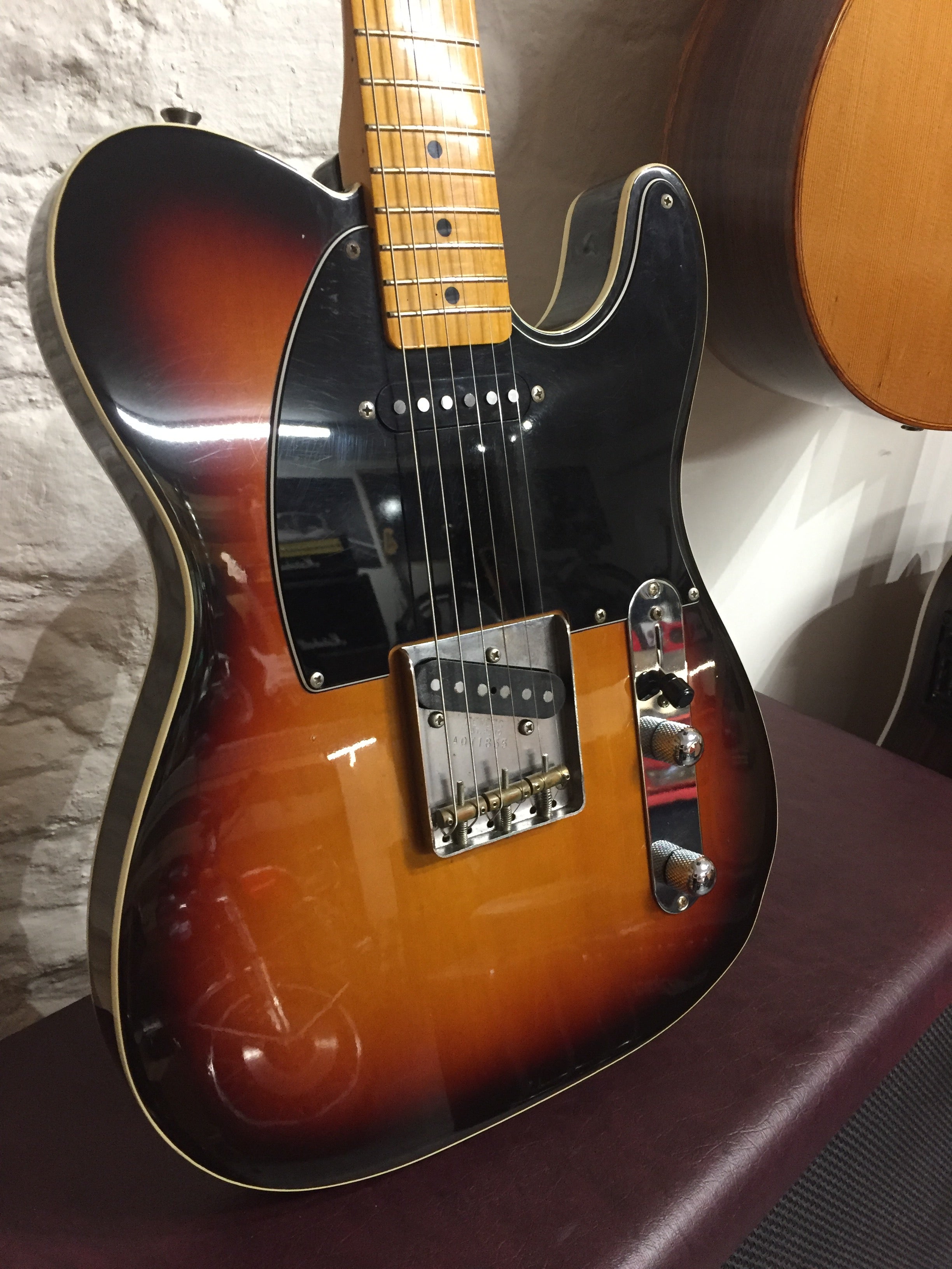 Fender Jerry Donahue Signature Telecaster MIJ 1990's 3-Color Sunburst ...