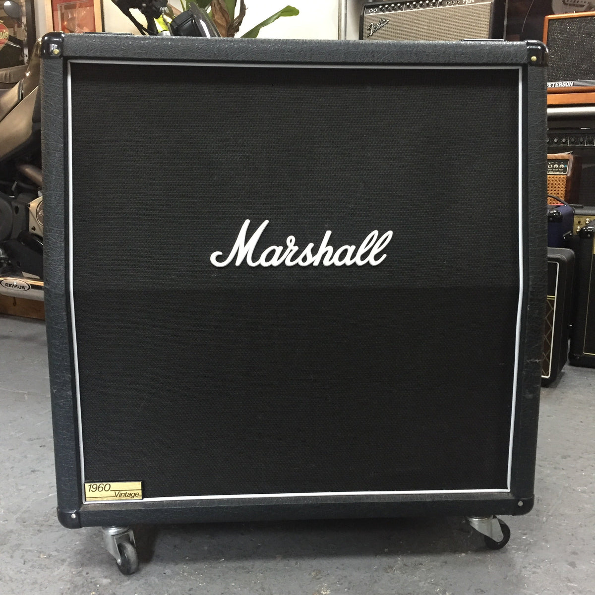 Marshall 1960AV 4x12 280W Angled Guitar Cabinet – MotoMusic