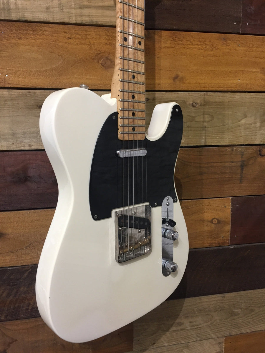 Dearnley Taff Delta Solid Body Birdseye Maple Neck Olympic White ...