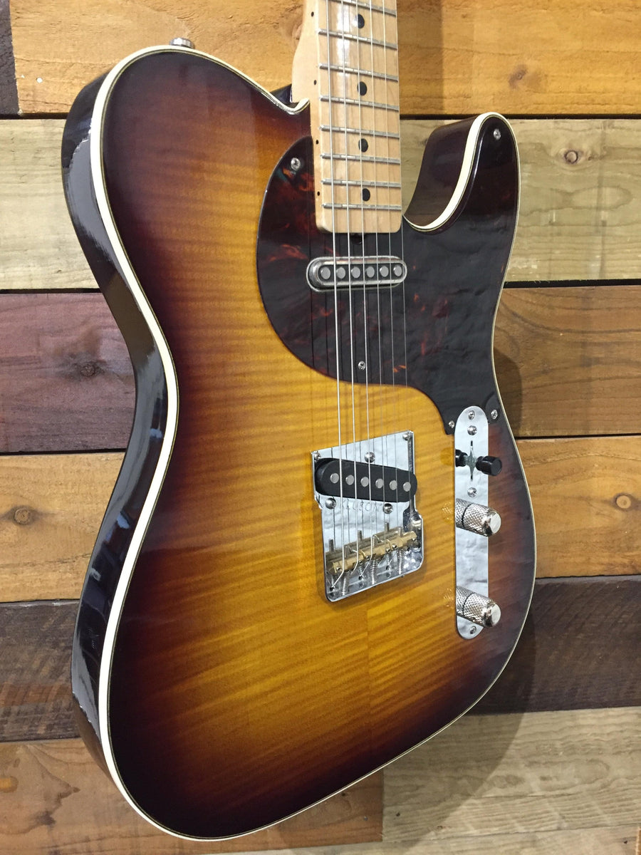 Dearnaley Taff Delta Flame Top "Twang Machine" 2020 – MotoMusic