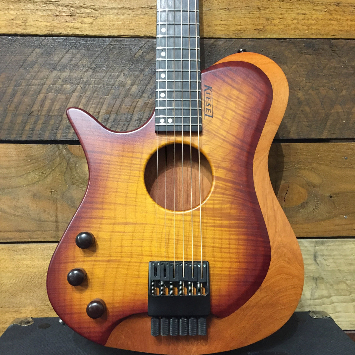 Kiesel Zeus Acoustic Left Hand Deep Vintage Burst Headless guitar ...