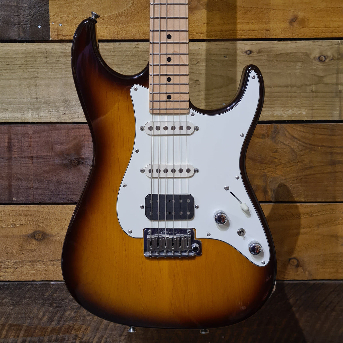 Tom Anderson Classic S Style Maple Neck Sunburst – MotoMusic