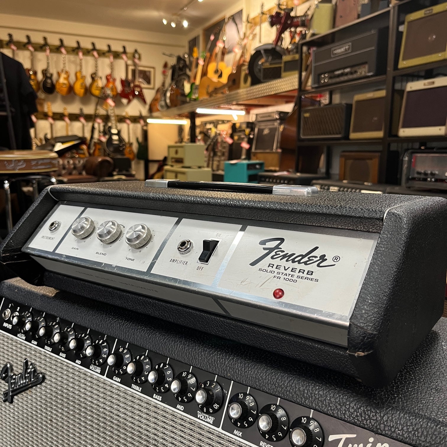 Fender FR-1000 Reverb Unit 1970's – MotoMusic