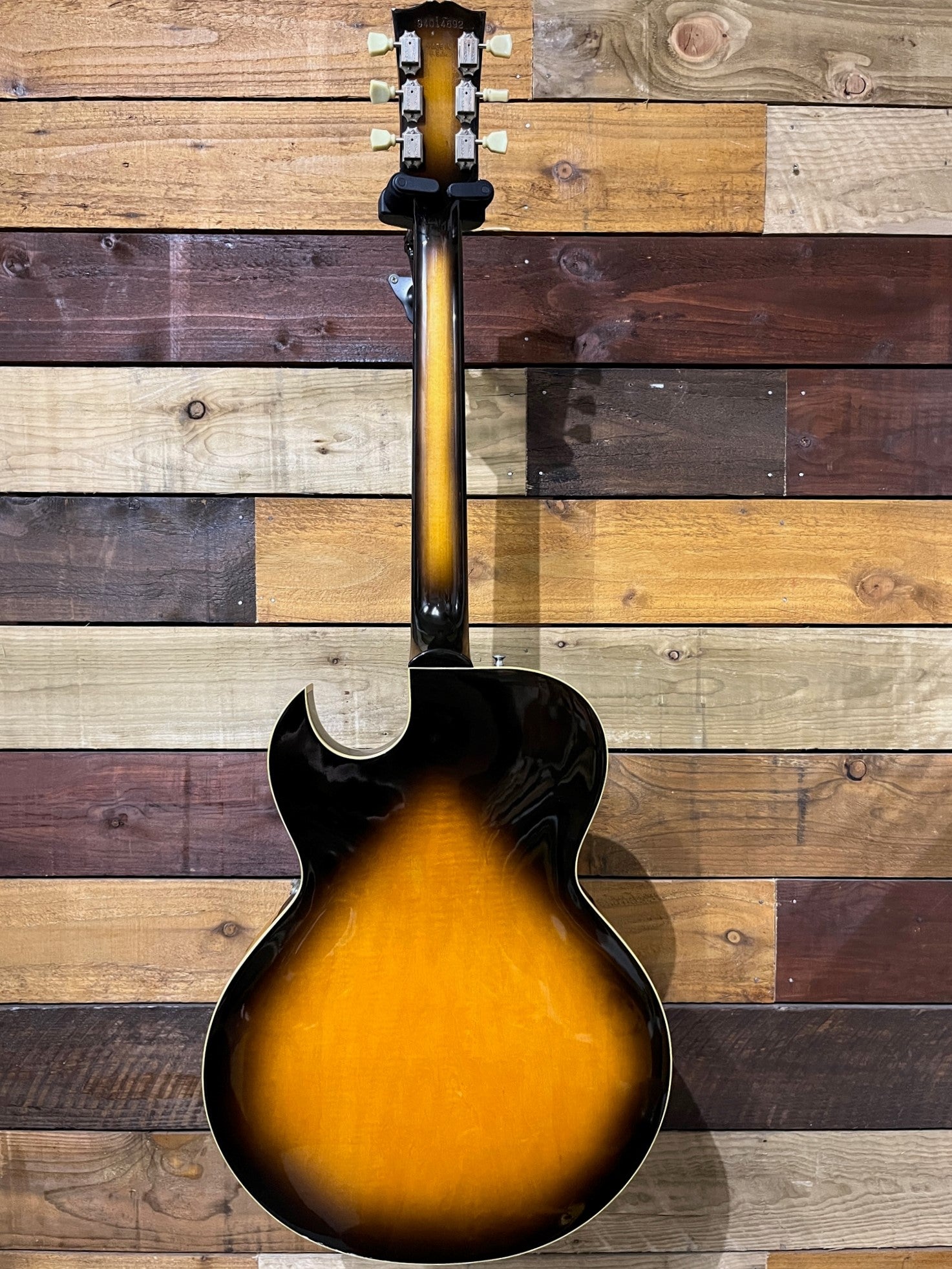 Gibson ES-135 Sunburst 1994 – MotoMusic