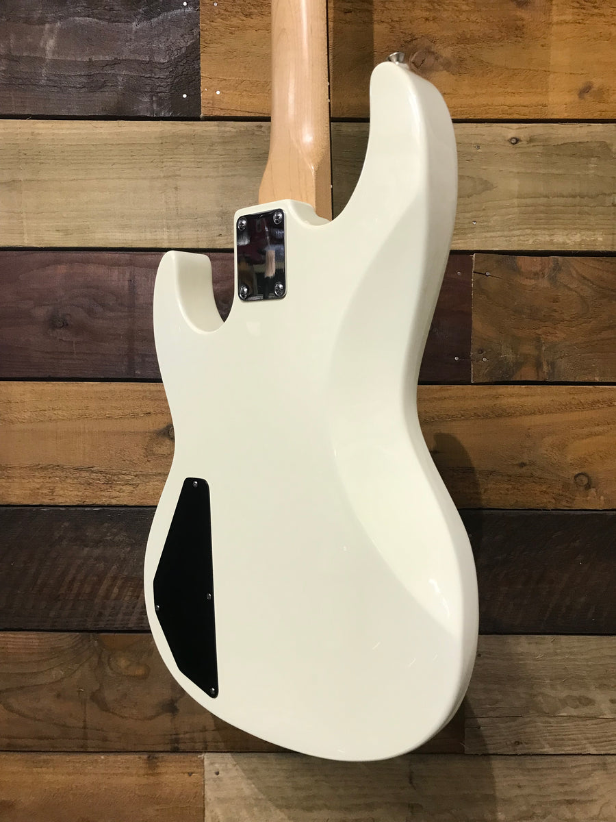 Fender Prodigy Jazz Bass 1991 – MotoMusic