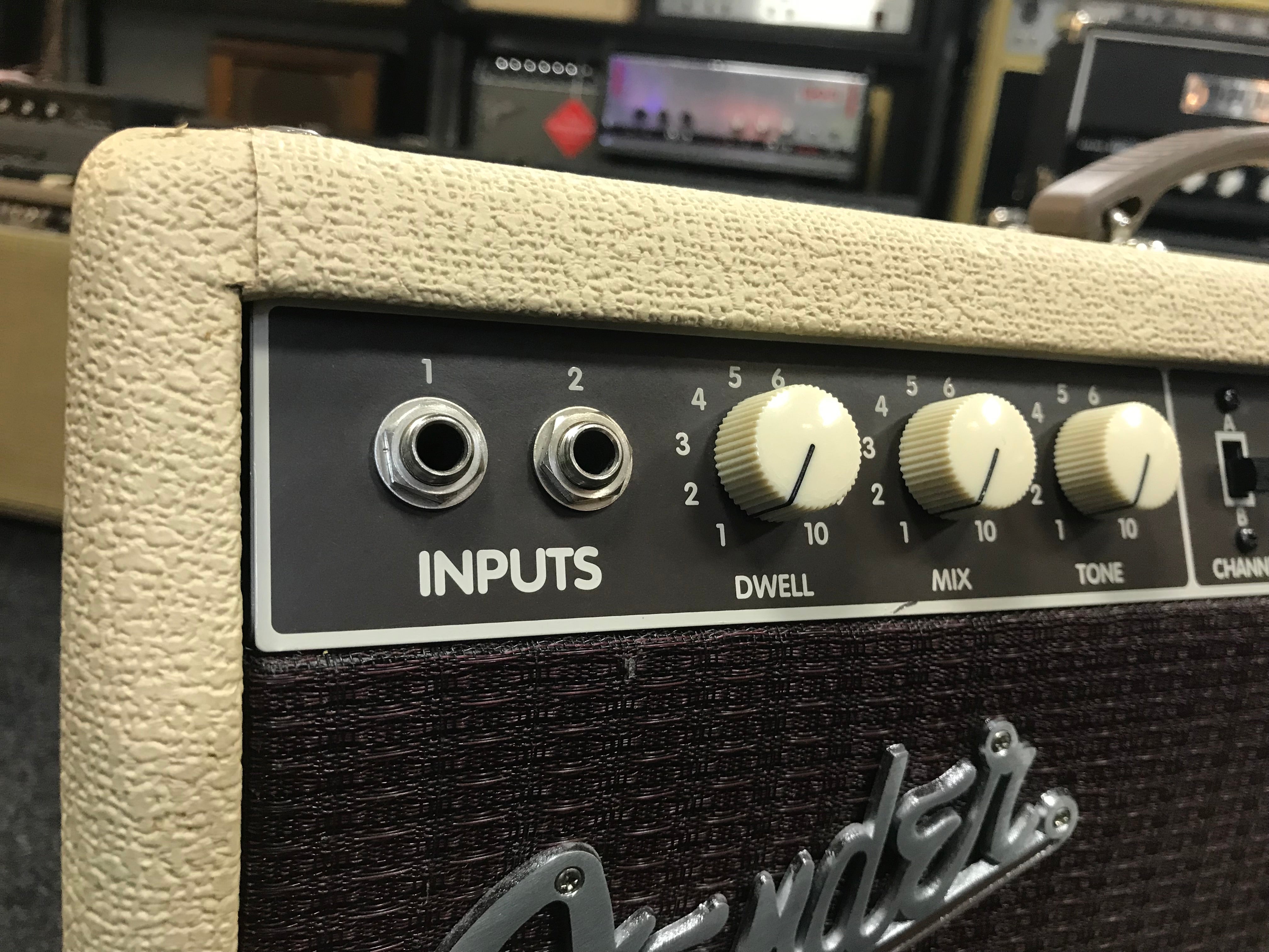 Fender Custom Shop Dual Professional 100 Watt 2x12” 1996 – MotoMusic