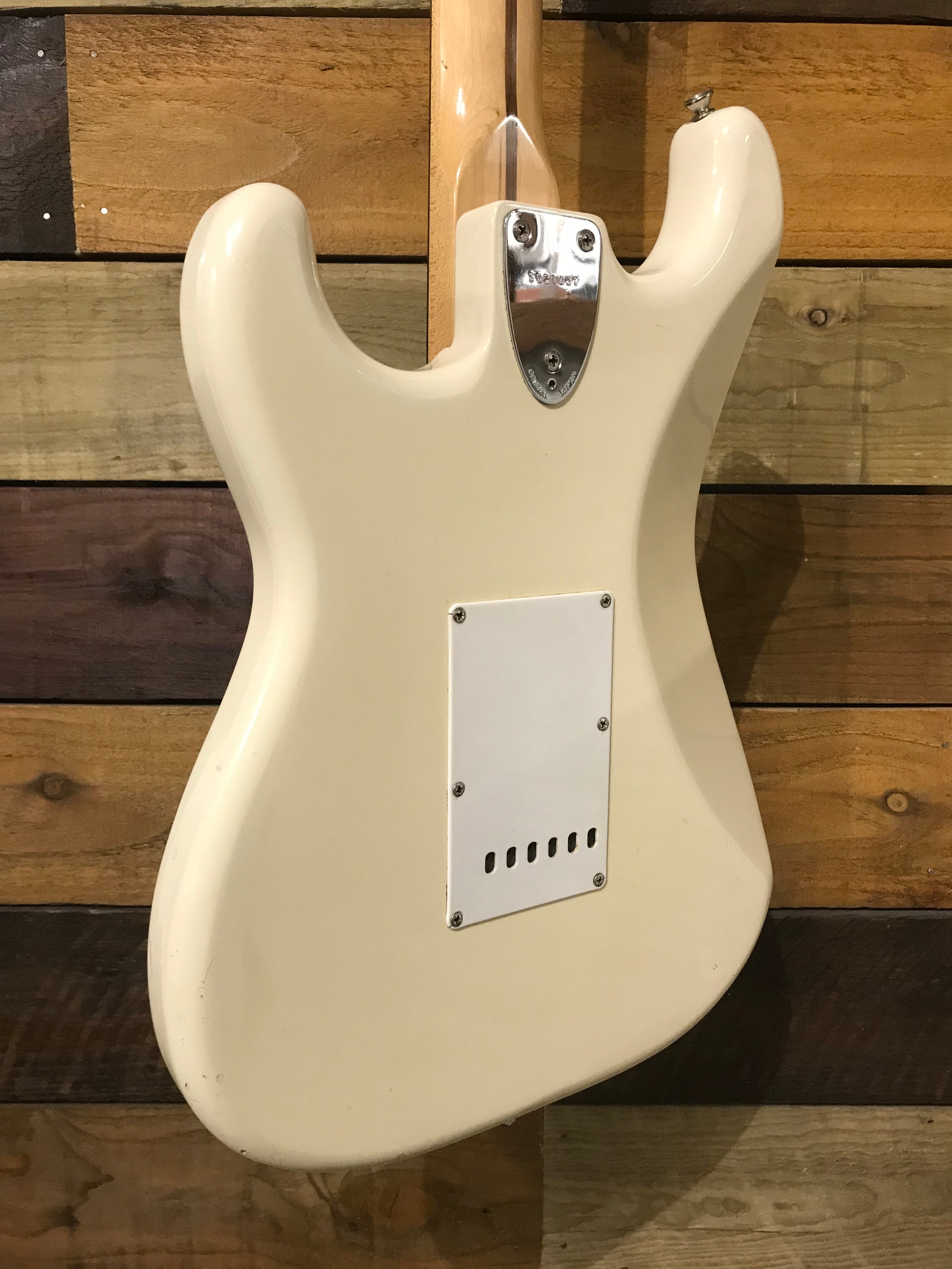 Squier MIJ SQ Stratocaster Olympic White 1984 – MotoMusic