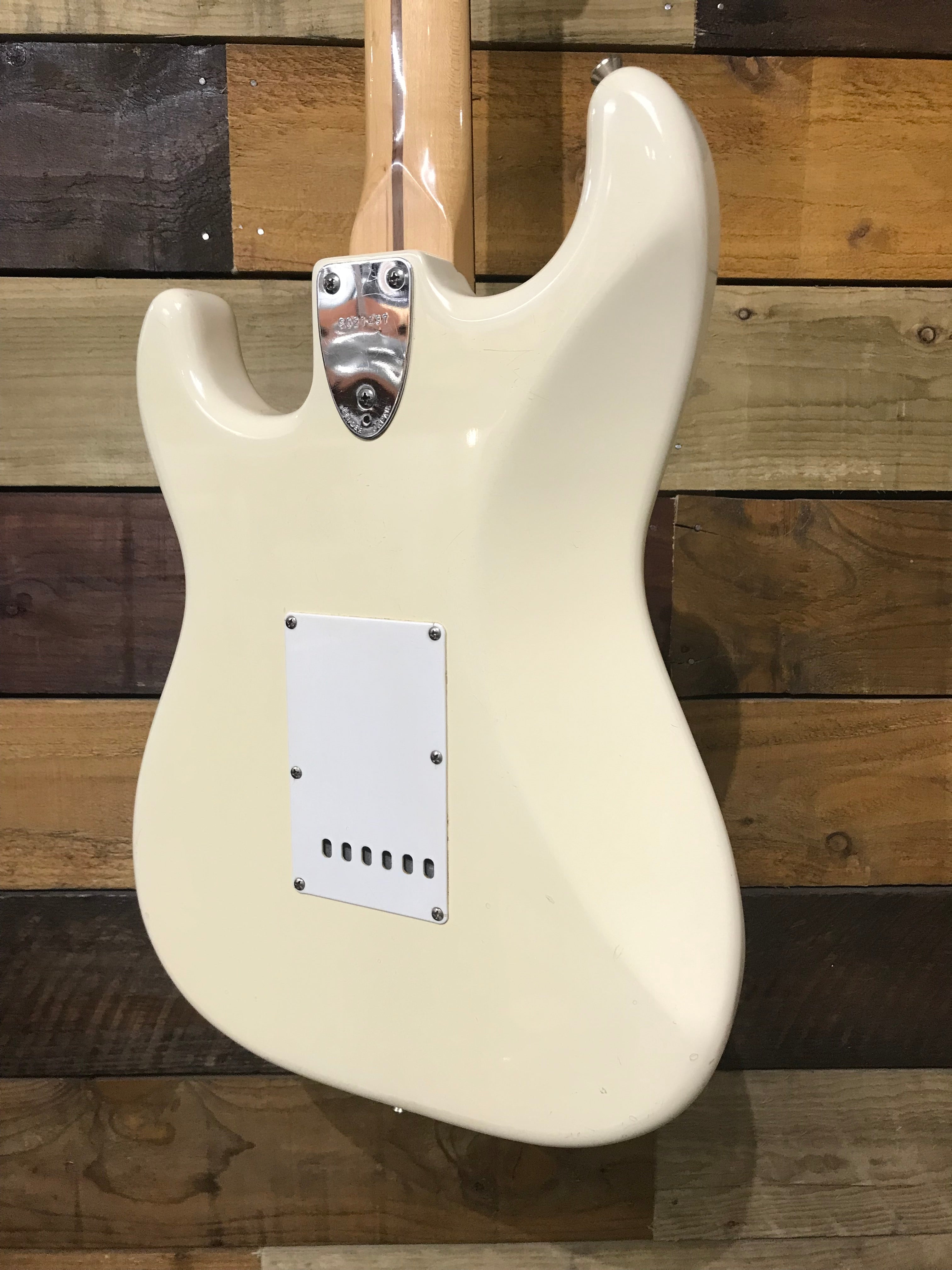 Squier MIJ SQ Stratocaster Olympic White 1984 – MotoMusic