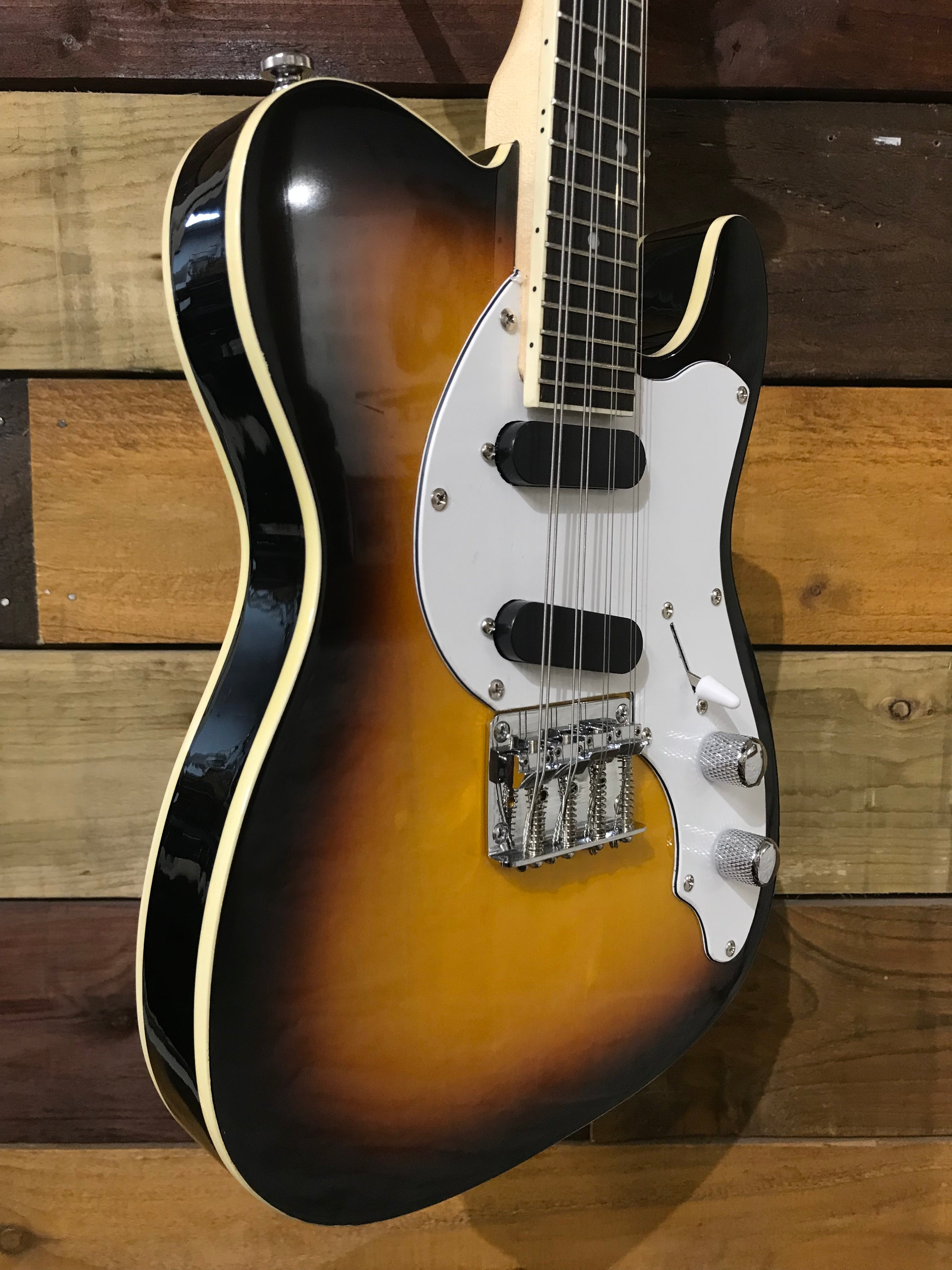 Eastwood Mandocaster Sunburst Solid Electric – MotoMusic