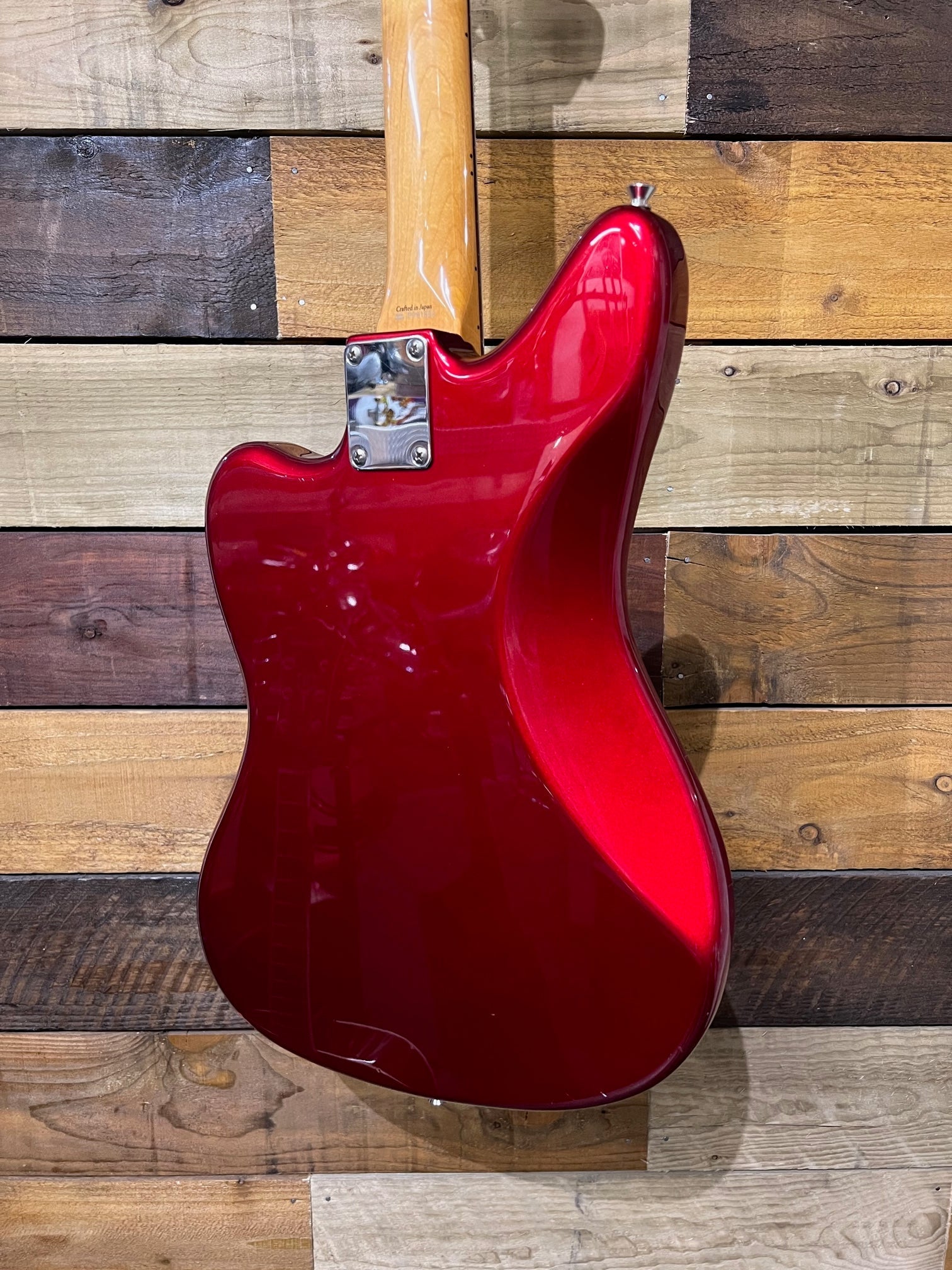 Fender Jaguar Japan Candy Apple Red 1999-2002 – MotoMusic