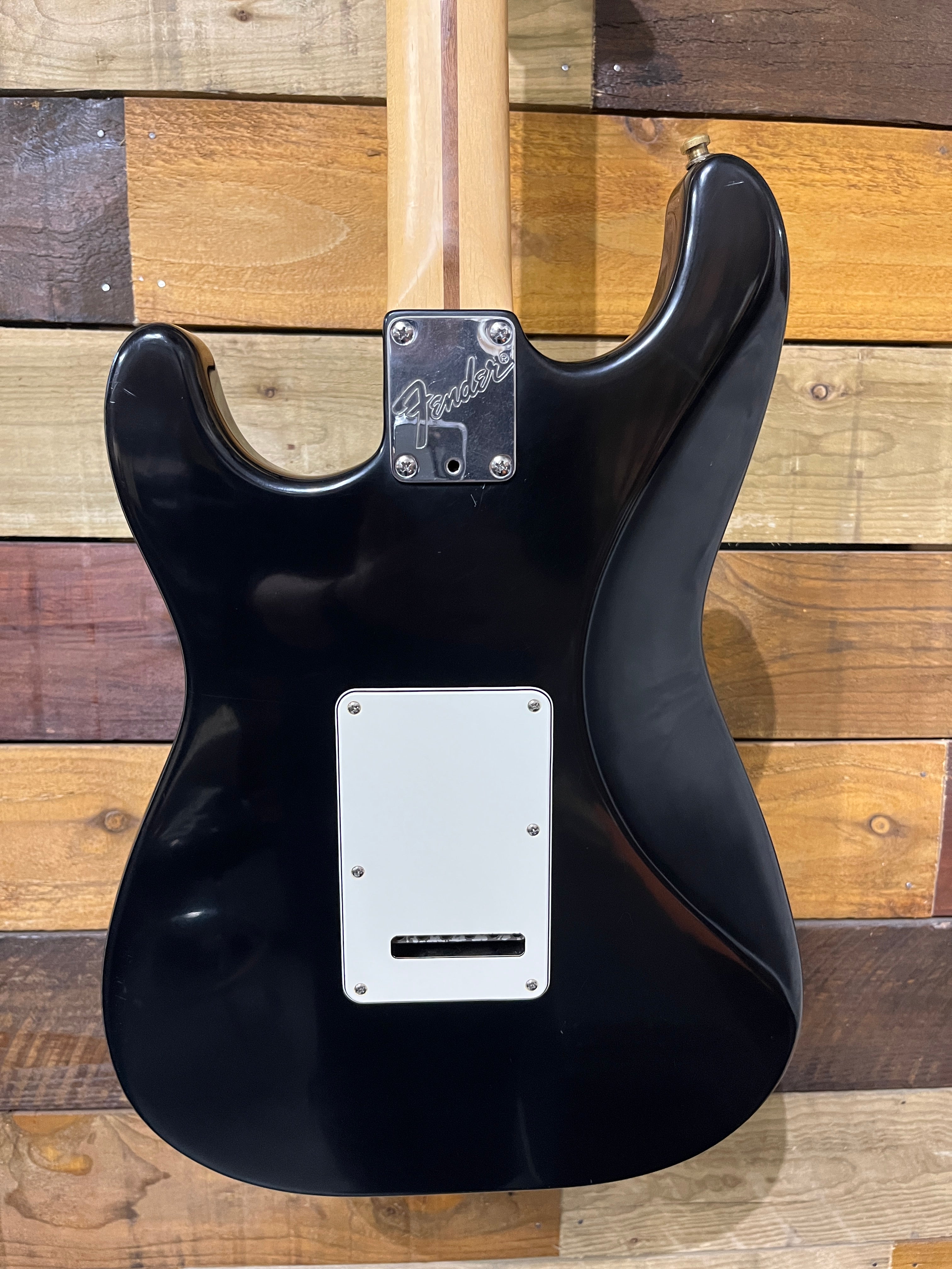 Fender Stratocaster Plus 1992 Cornell Mid Boost – MotoMusic