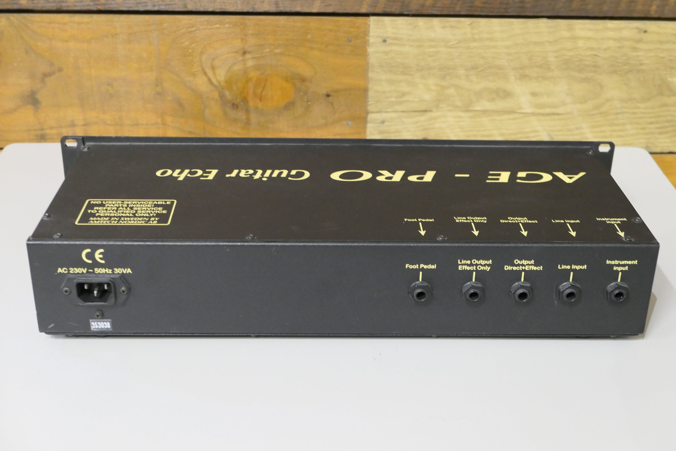 Amtech AGE-PRO Guitar Echo – MotoMusic